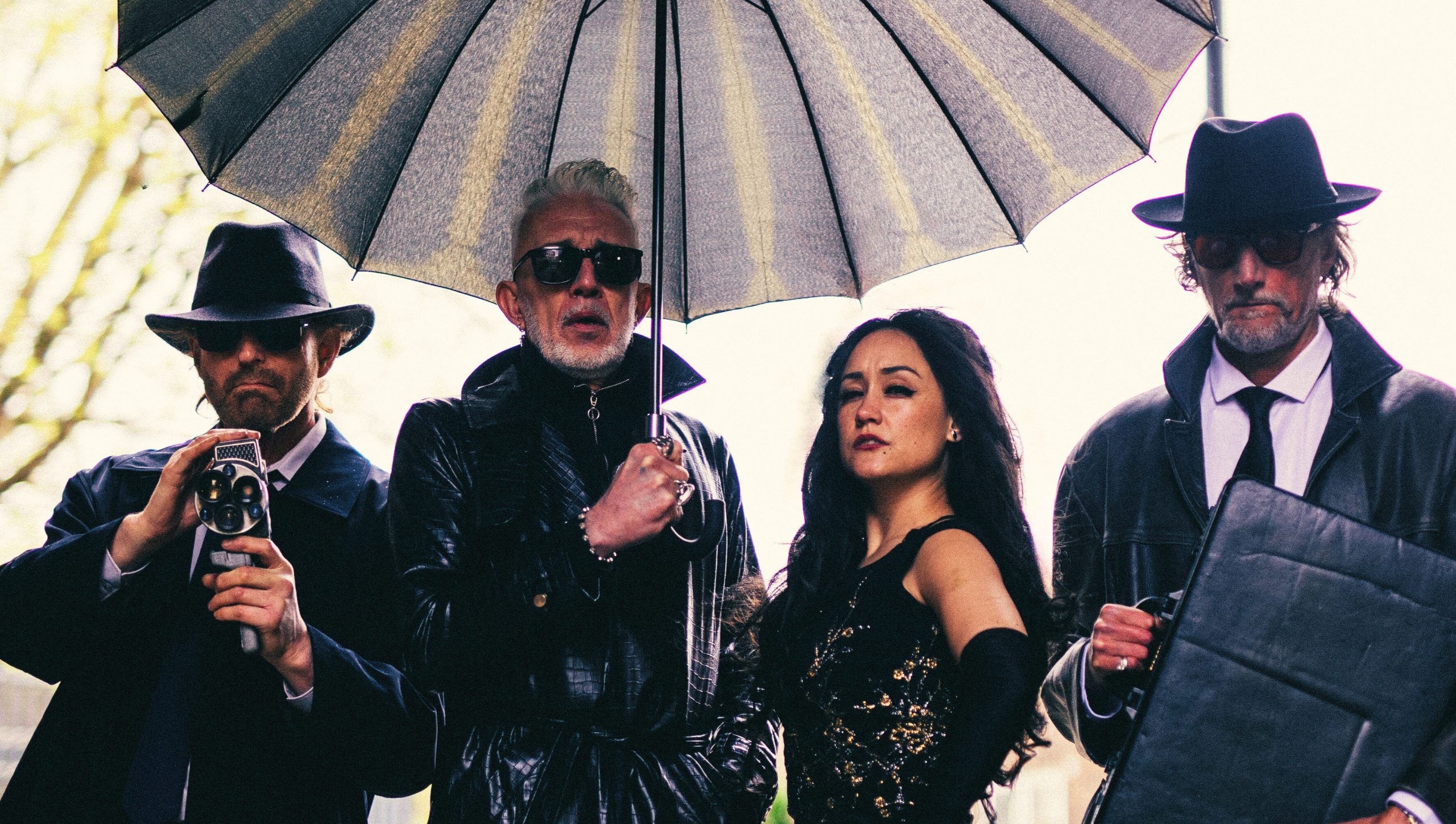 Alabama 3 acoustic - Marine Theatre